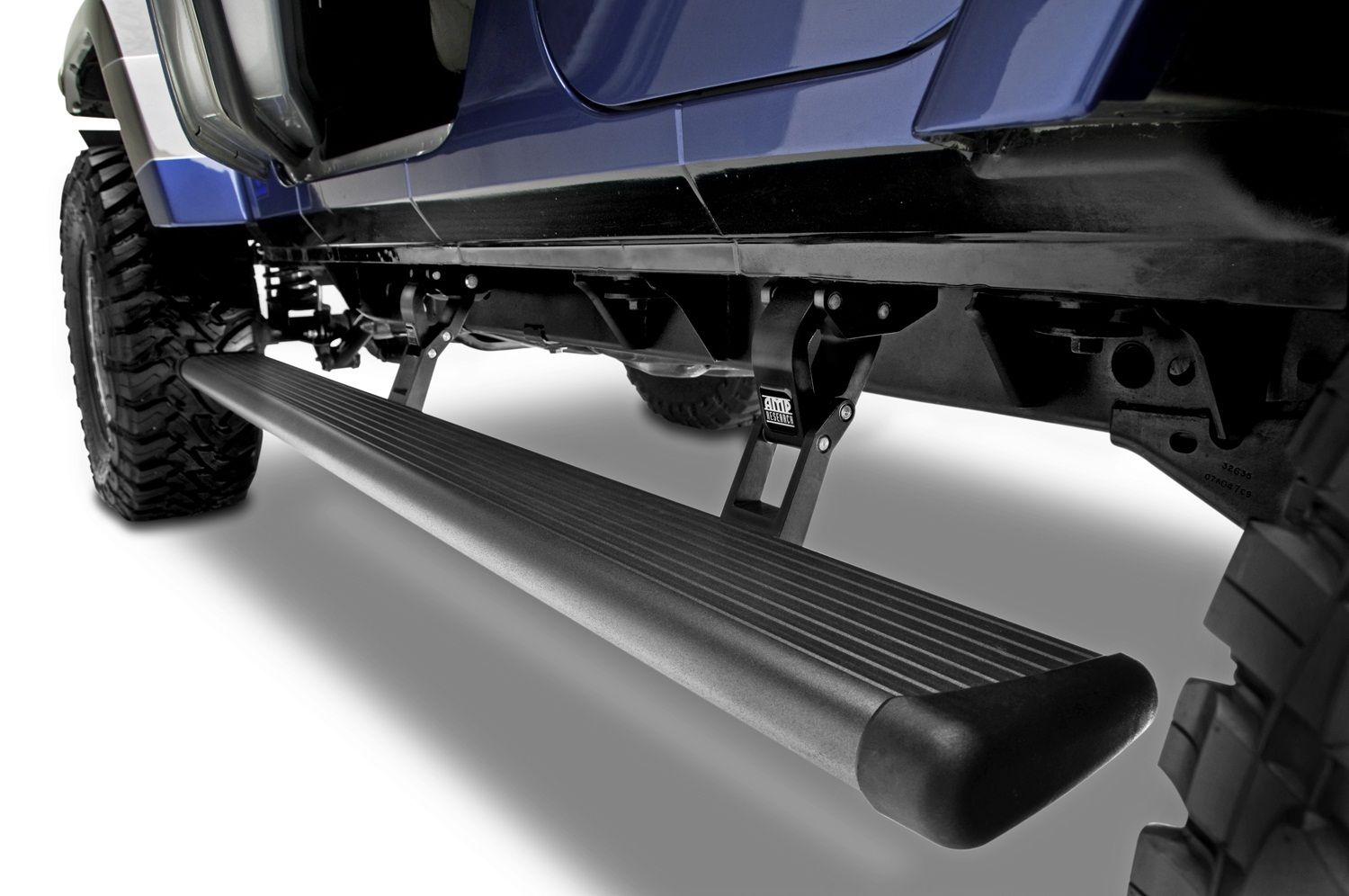 2019-2022 Mercedes Sprinter Van Amp Research Electric Running Board ...
