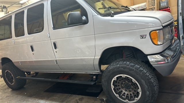 Econoline Electric Powerstepz running boards 2pc Kit for Ford Van 1992 ...